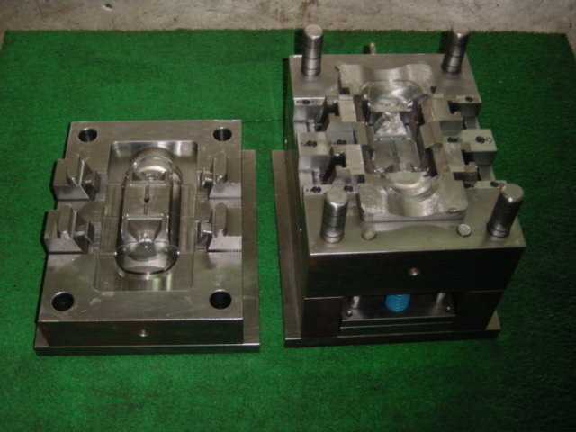 LKM Plastic Injection Mold Design For 100 Tonage Plastic Injection Machine