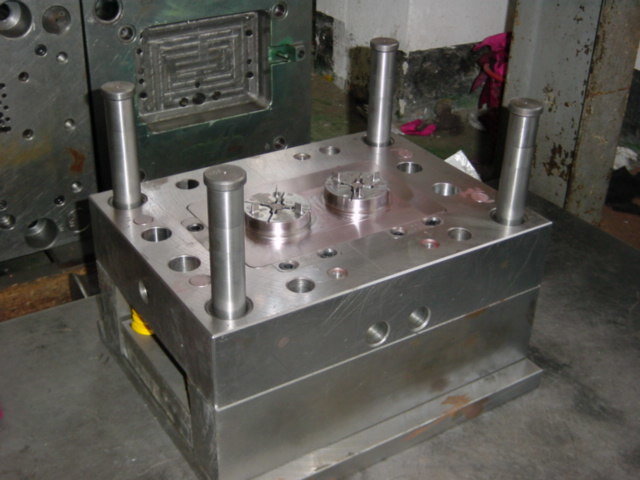 PA66 ABS Plastic Injection Mold Manufacturers , Part Injection Production Service