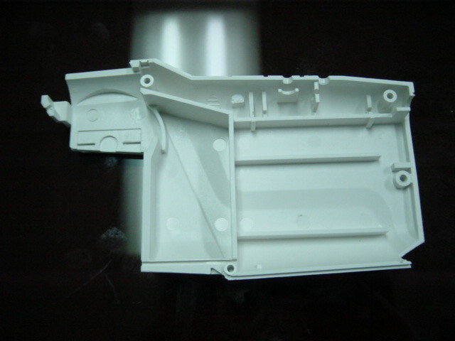 White Carbon Fiber Injection Molding Plastic Injection Moulded Components