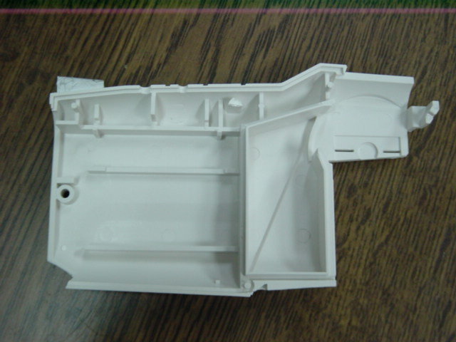 White Carbon Fiber Injection Molding Plastic Injection Moulded Components