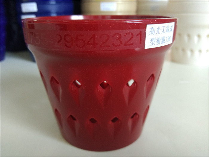 LKM Standard Base Plastic Injection Mold And Tooling Paint Free PC ABS Material